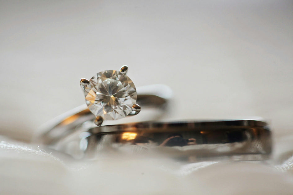 How To Know If A Diamond Ring Is Real? – Garrick Jewelers PA